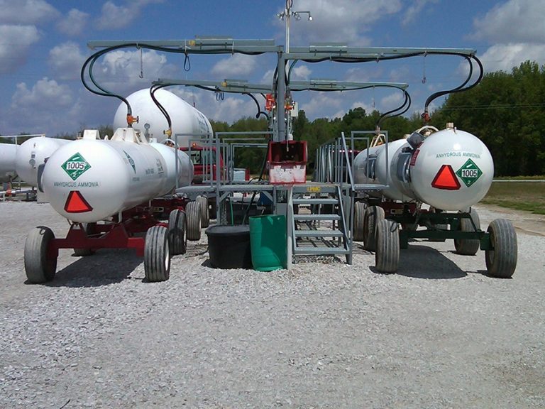 Anhydrous Fill Stations – PMC the Pequea Machine Corp Boscobel WI